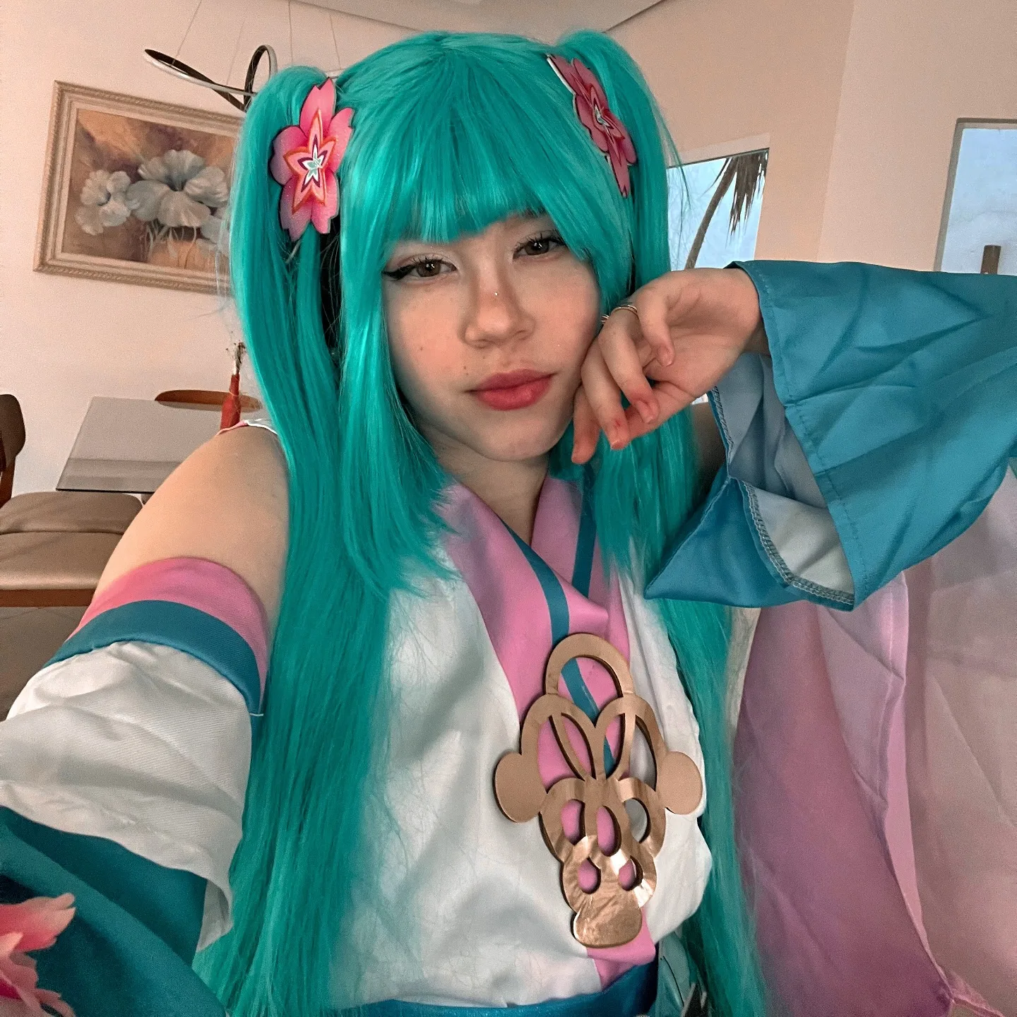 Belo cosplay da Hatsune Miku, da Colaboração Onmyoji x Hatsune Miku